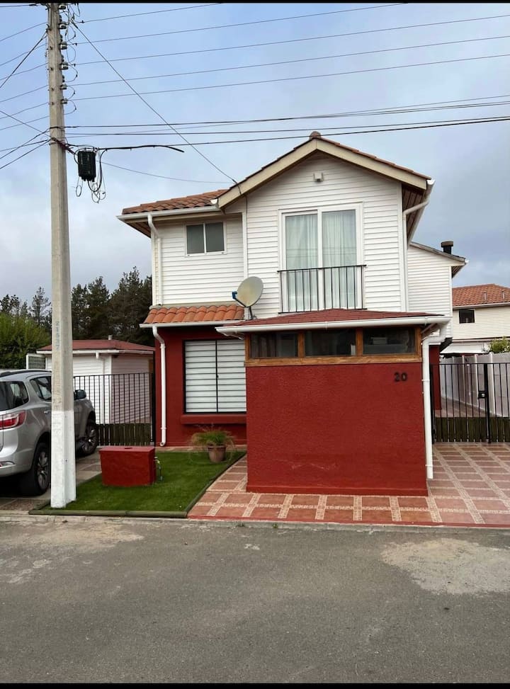 Casa Grande En Algarrobo - Chile
