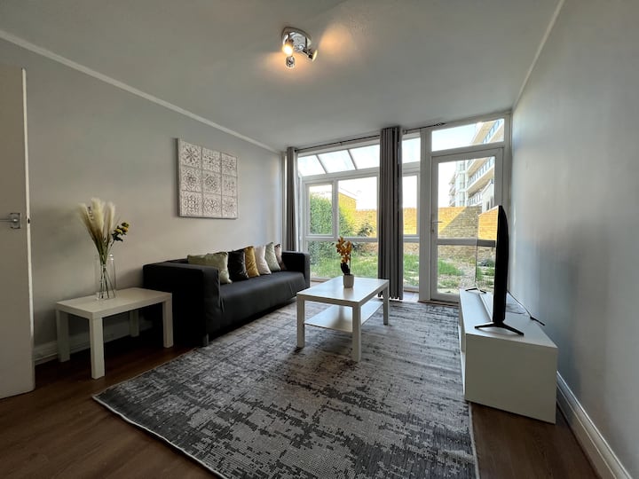 Lovely 4bed Property, London 8min To Oxford Street - London, UK