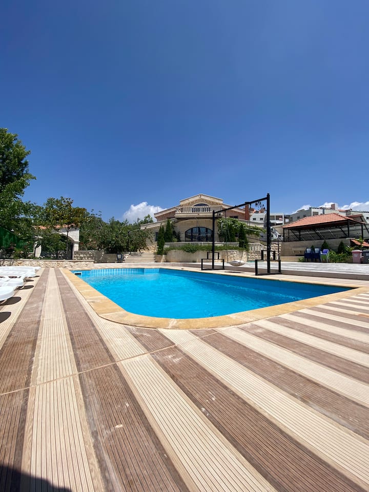 10 Best Airbnbs With Pool In Lebanon | Trip101