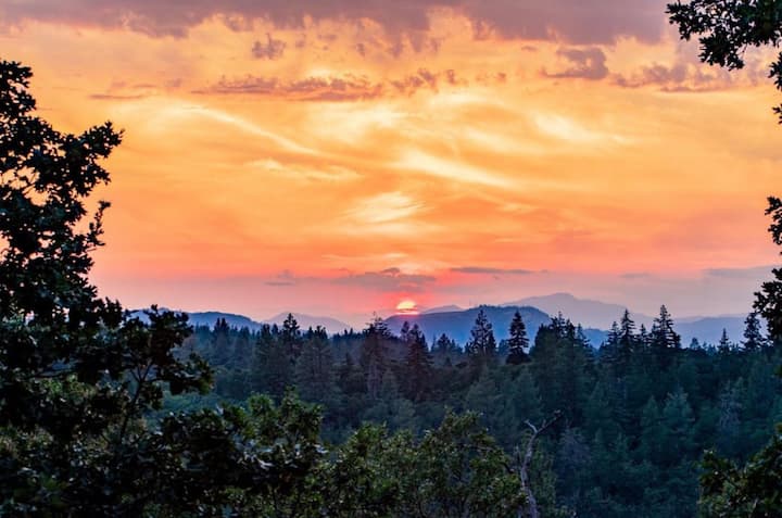 Sunnydale Highlands Studio - Memaloose State Park, Mosier