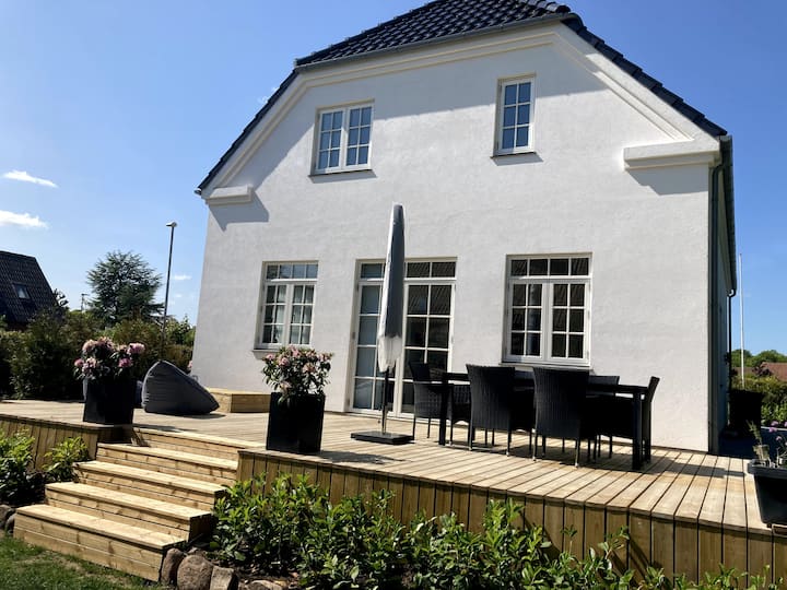 Familieferie: Moderne Villa I Aarhus (Anno 2022) - Aarhus