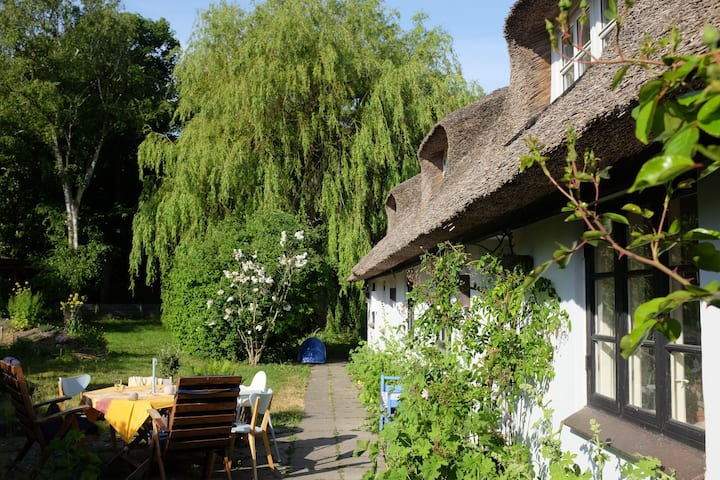 Romantisk Bondehus Tæt På Stranden - Danemark