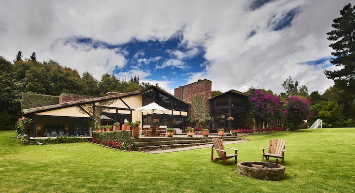 Elegant Retreat In Yerbabuena Chía - Cajicá
