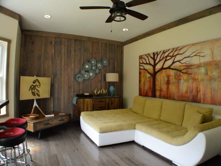 French Broad Riverside Retreat, Marshall - North Carolina