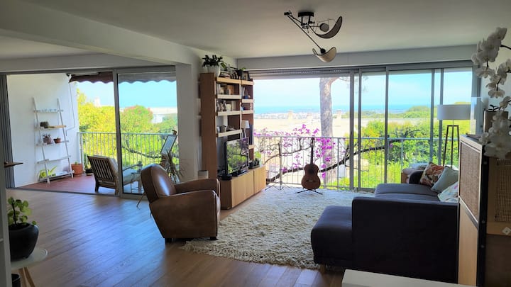 Maison Avec Vue Panoramique Mer, Piscine Et Tennis - Vallauris