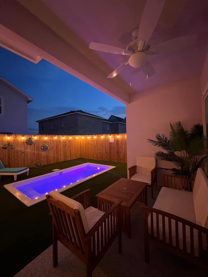 Tortuga Rosa - Townhouse With Private Pool - Corpus Christi, TX