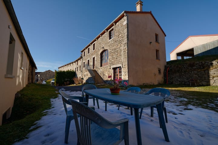 Gite-la-tour-d'apcher - Saint-Chély-d'Apcher