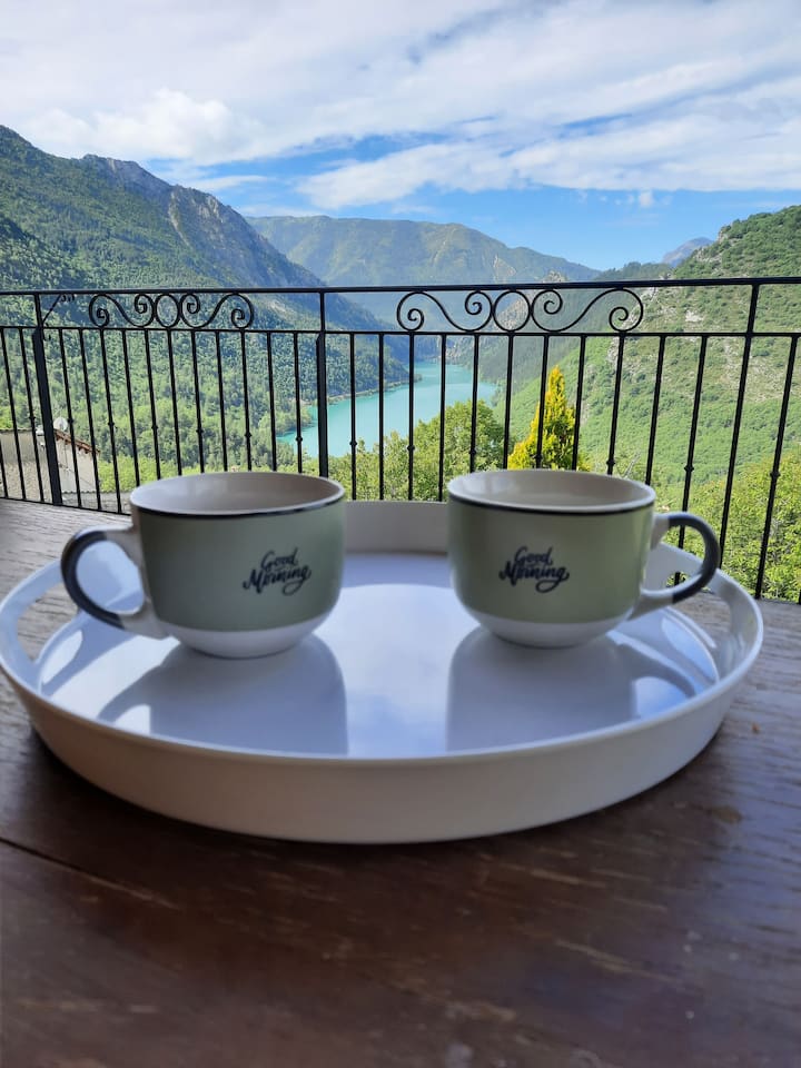 Villa Avec Vue Sur Le Lac - Castellane