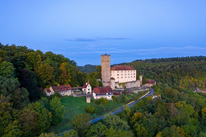 Wohnen Auf Der Ritterburg - Burgfrieden - Bad Friedrichshall