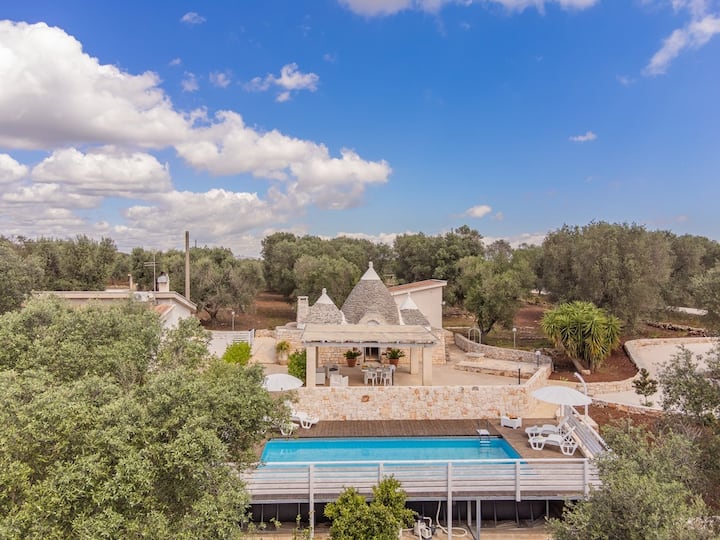 Trullo Quattro Carrini - Piscina Privata - Ceglie Messapica