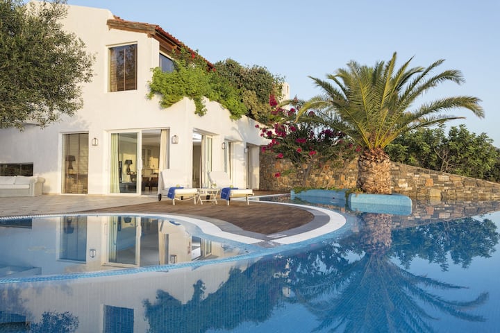 3 Bd Presidential Spa Villa - Agios Nikolaos