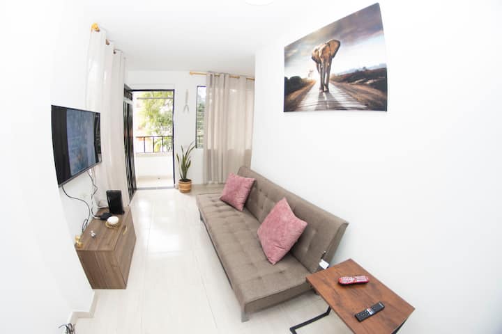 Bonito Y Comodo Apartamento P 2 - Medellín