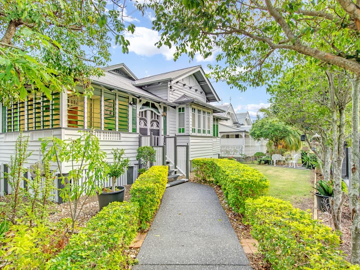 Historic Character-filled Jade Cottage - Ipswich, Australia