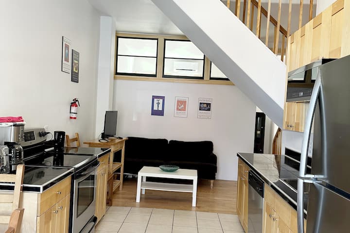Glubeslofts "20-1"3 Bedroom Unit - Halifax