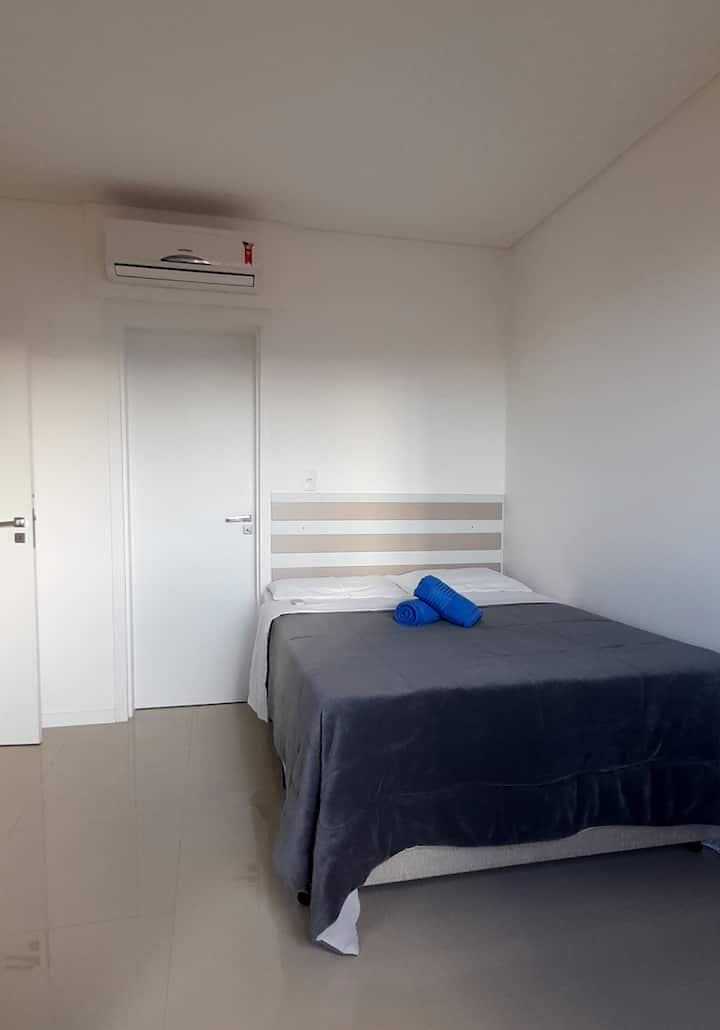 Ap Perto De Tudo A 80 M Do Mar - Beto Carrero! - Navegantes