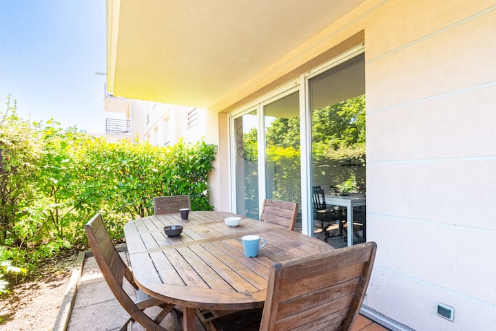 Appartement Toison D’or Avec Piscine - Dijon