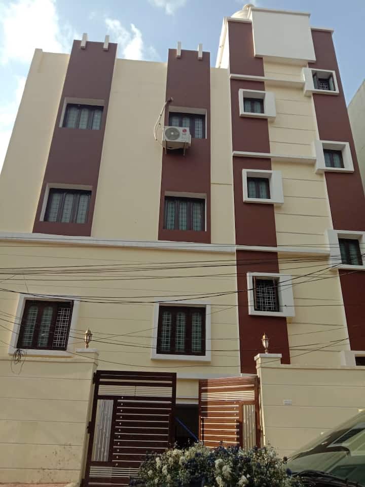 Standard Suite Rooms Along With - ハイデラバード