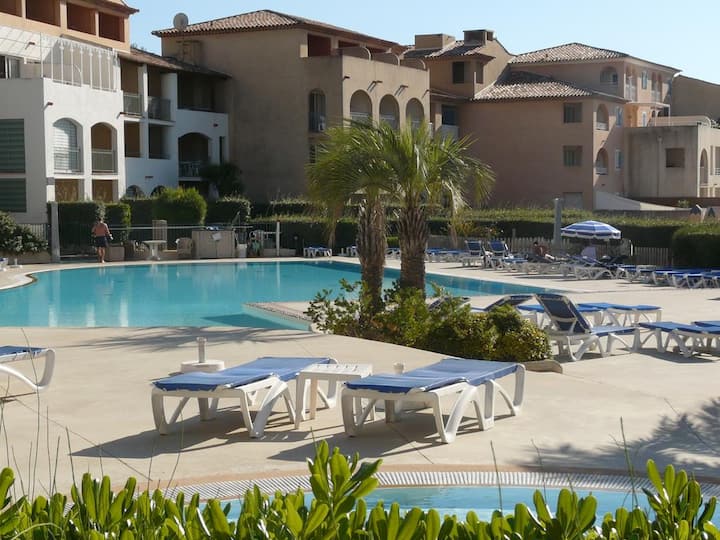 T2 Vue Mer Et Piscine Accès Plage (311) - Six-Fours-les-Plages