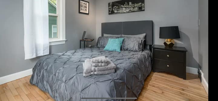 Cozy Home In Bangor Maine - Bangor, ME