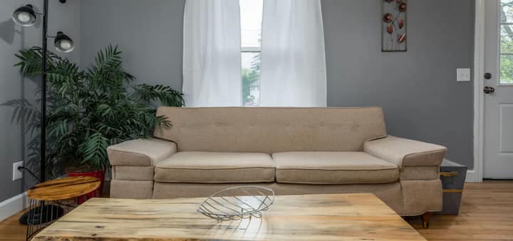 Cozy Home In Bangor Maine - Bangor, ME