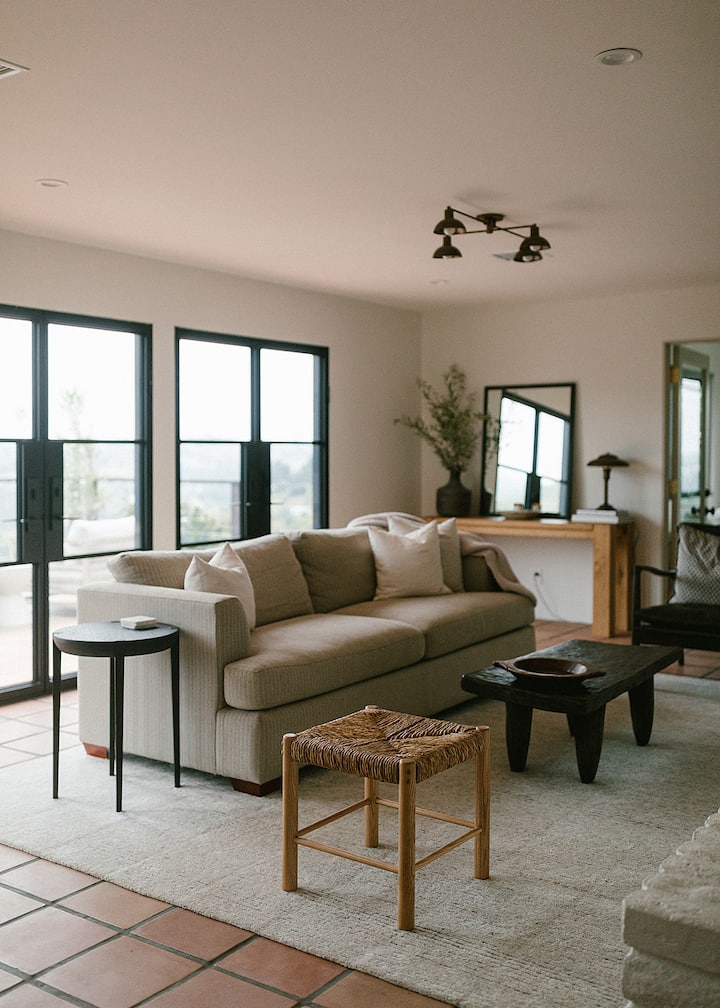 The Fallbrook House Retreat. - Fallbrook, CA