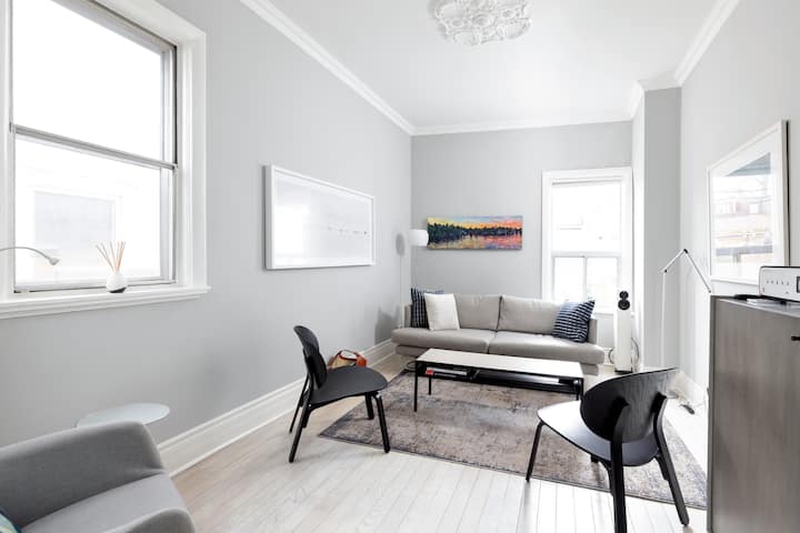 Serene Home In Harbord Village - Toronto