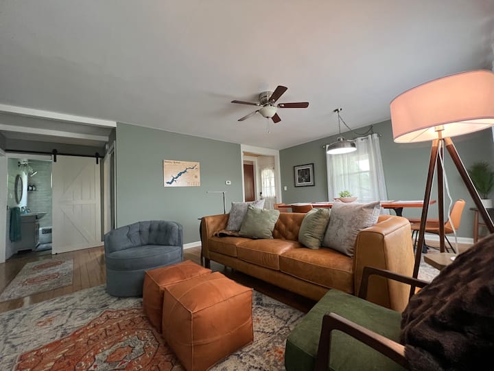 Copper Dream Cottage Near Lake - Connersville, IN