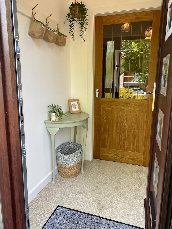 Pinebank Cottage In The Highlands Of Scotland - Fort William