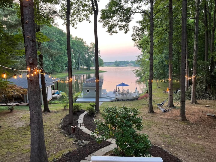 Looking Forward To The Lake! - Bumpass, VA