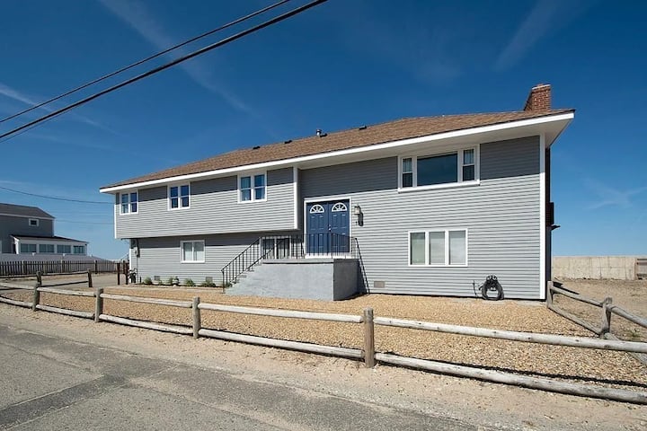 The Waterfront Getaway - Marshfield, MA