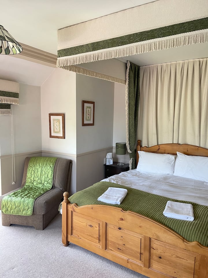 Guest House En-suite Double Room - Norwich