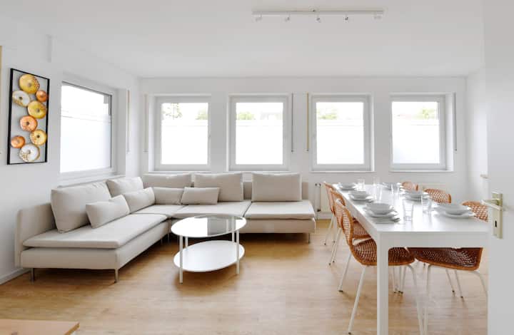 Stay And Work Apartment | 8 Beds | 4 Bed Rooms - Emmerich am Rhein