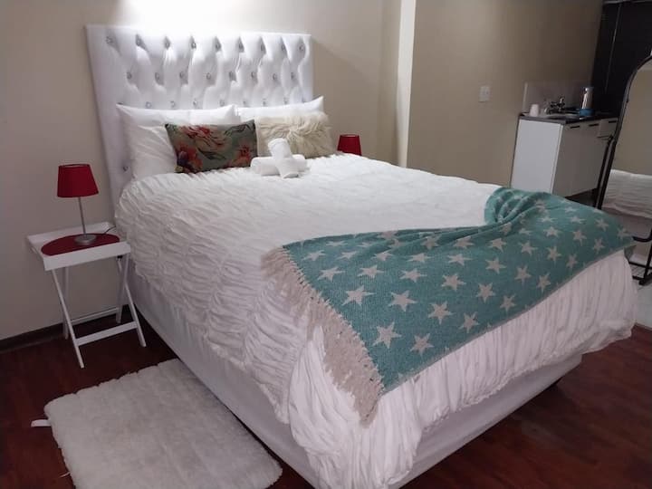 Liyoli Guesthouse - Mthatha