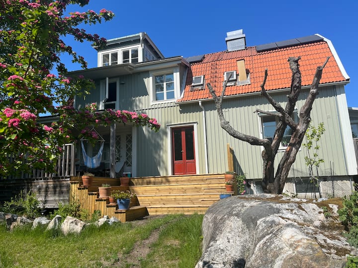 Cozy & Big House 5 Km To City! - Stockholm