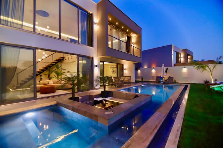 Villa Can Luxury Heated Pool - Turkey