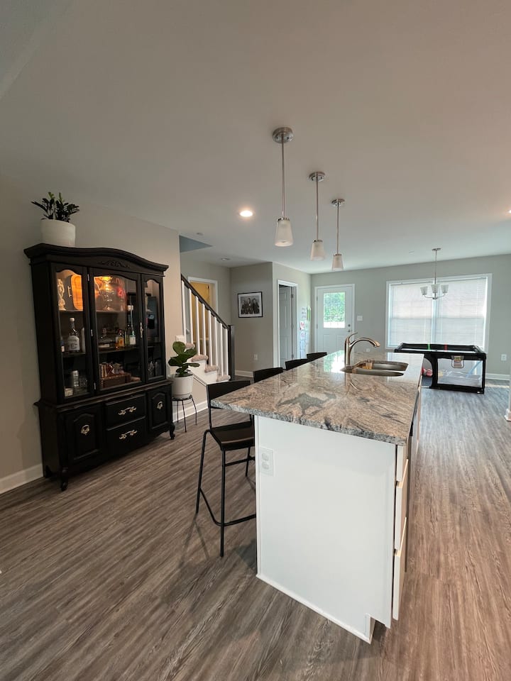 Cozy, Convenient, Easton Home - Easton, MD