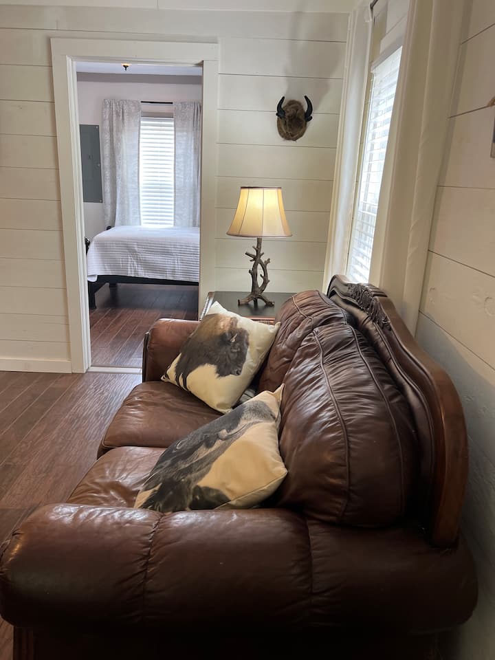 Blue Buffalo Cottage - Ocoee, TN