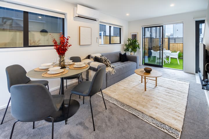 Cashel Street Hideaway 2 Bed 2 Bath - ニュージーランド クライストチャーチ