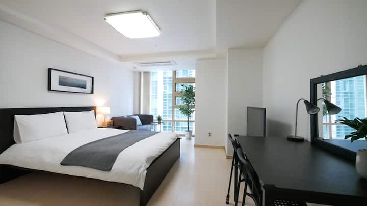 Cozy, Safe - Zuid-Korea
