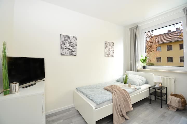 Co06-hi Apartment For Skilled Workers In Coburg - Coburg