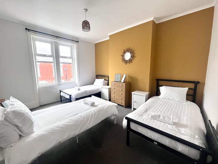 3 Bdrm Close To Beach&city - South Shields