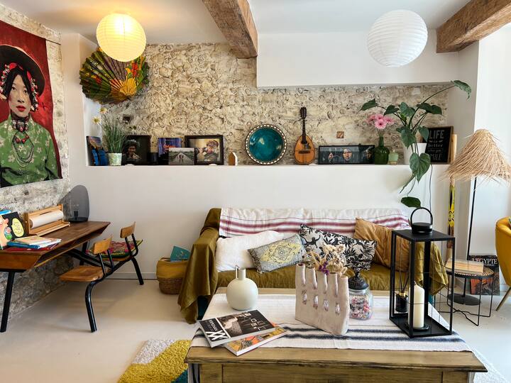 Chambre D'hôtes Calme & Confort, L'atelier Peintre - Thuir