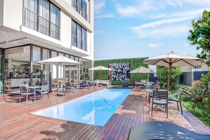 The Oasis At One Hyde Park - Johannesburg