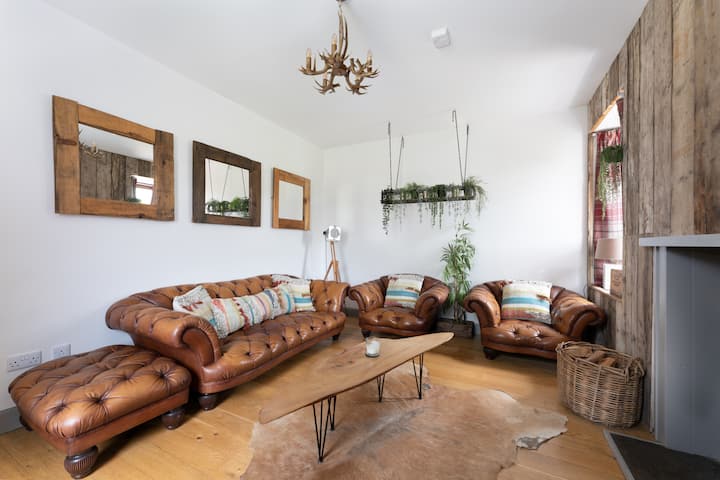 Jacobite Lodge - Kingussie