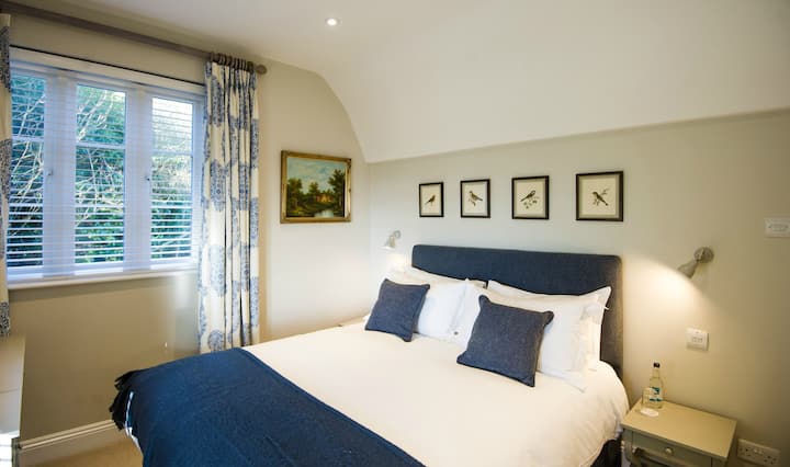 Double Room, The Lodge At Cowdray - Midhurst