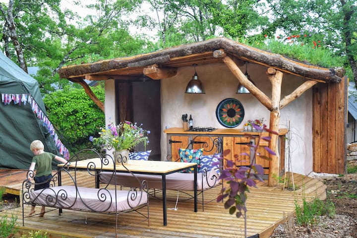 Dôme Sur Camping - Saint-Antonin-Noble-Val