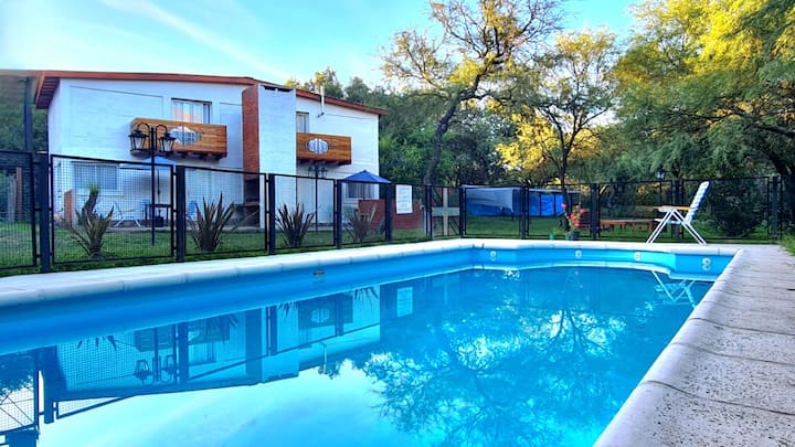 Casas Askatasuna - Villa Dolores