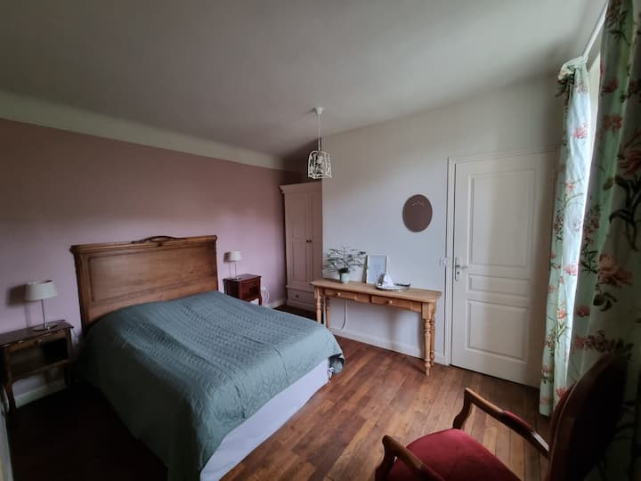 Bon Chez Nous/ Kamer Beau Soleil - Bourganeuf