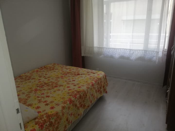 Sahilin Arkasında 2+1  Balkonlu - Şarköy