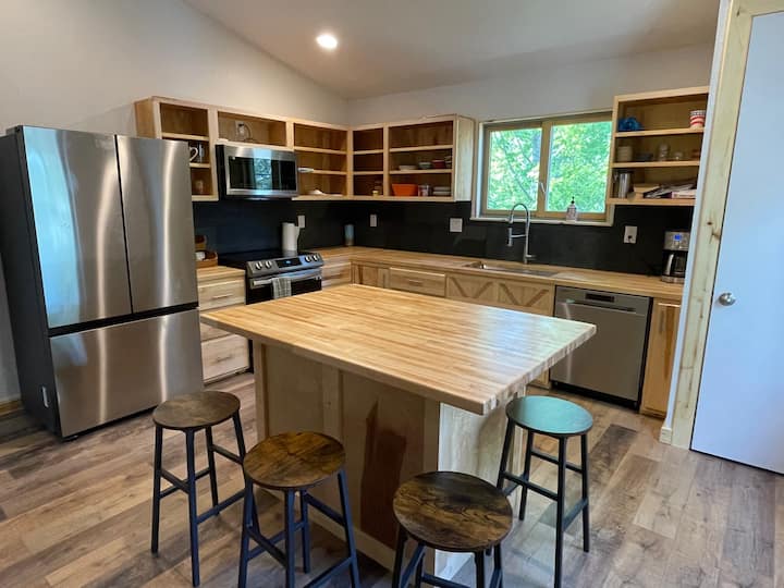 Spacious Modern Apartment - Near Du - Englewood, CO